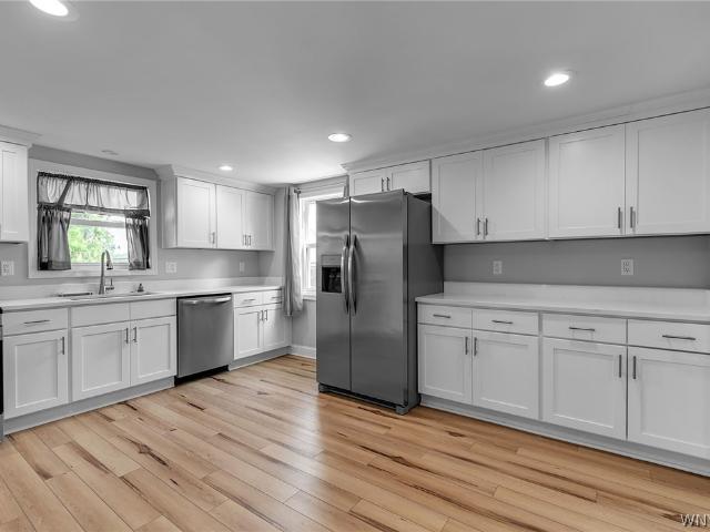 4563 Union Road # Right Side