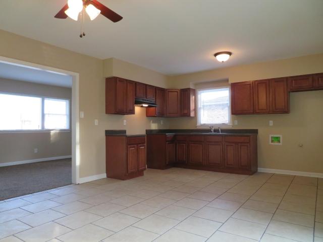 4563 windward dr