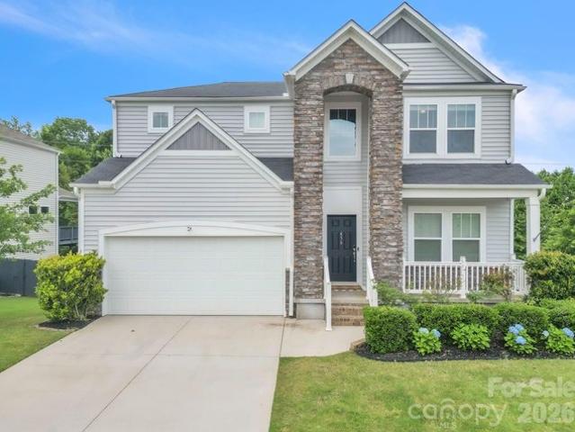 456 Jones Peak Dr, Simpsonville, SC 29681