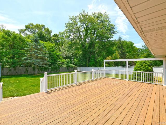 456 Old Farmingdale Road