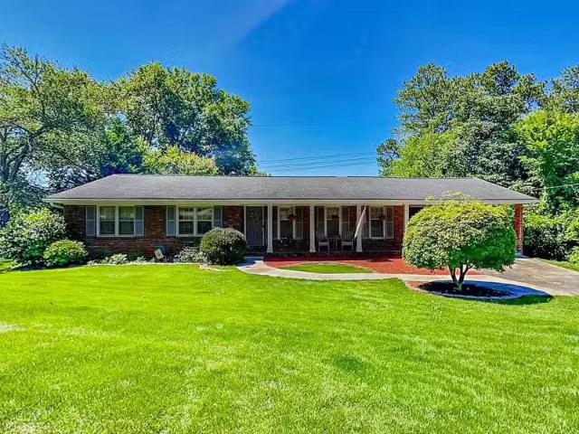 456 Mark Ave Marietta GA 30066 Now Available! 456 Mark Ave