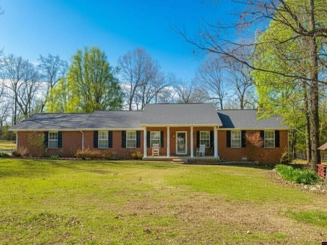 456 Northpointe Dr, Mountain Home, AR 72653