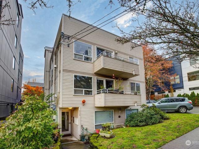 456 NE Maple Leaf Pl, Seattle, US, WA