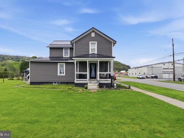 456 Spruce St, Clearfield, PA 16830