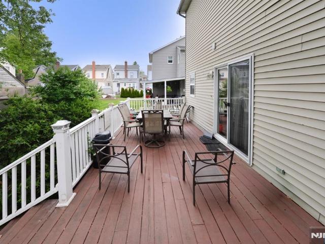 456 Sylvan