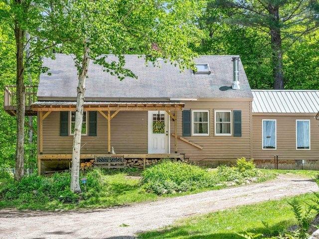 456 Powder Spring Rd, Topsham, VT 05076