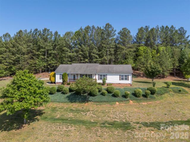 456 River Road