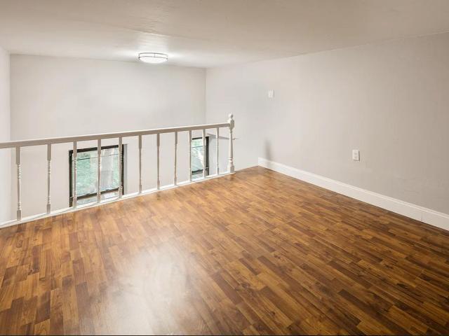 456 W 22nd Street 2c
