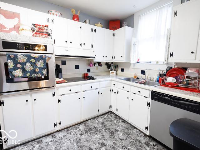 456 W Hillside Avenue