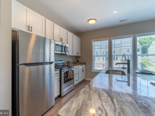 456 Woodcrest Dr SE, Washington, DC 20032 | MLS #DCDC2252