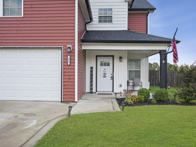 456 Woodtrace Dr