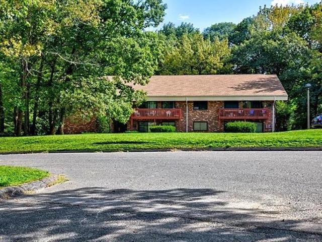 456 Tolland Turnpike #24B Willington, CT 06279