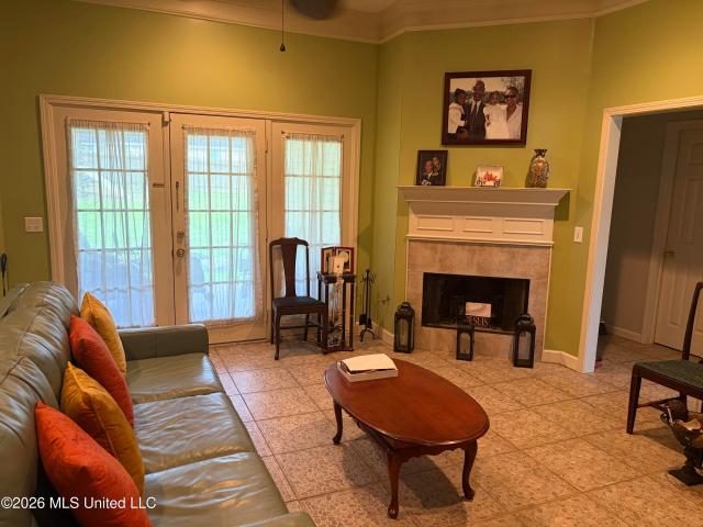 456 Treles Drive