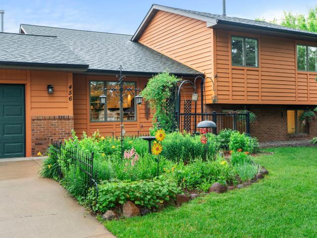 456 Vadnais Road
