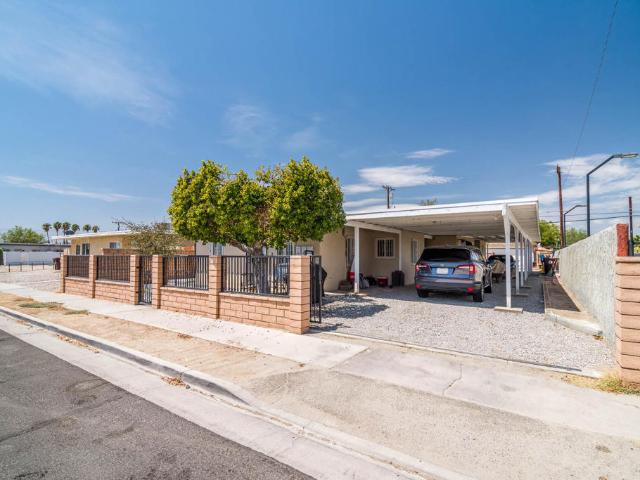 45749 Salton Street