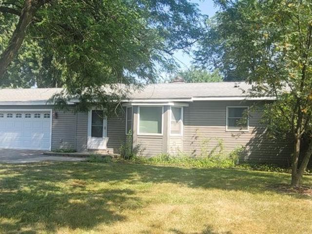 45750 Hull Rd, Belleville, MI 48111