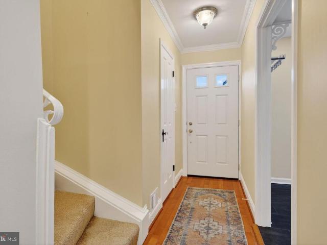 4575 Airlie Way