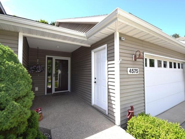4575 Black Bear Dr Unit 65, Traverse City, MI 49685