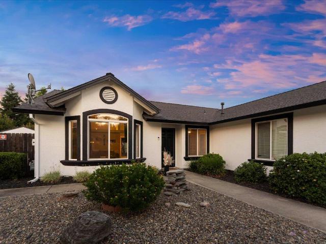 4575 Cerro Lane