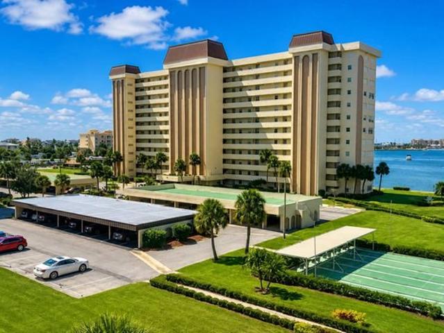4575 Cove Cir Apt 506, Saint Petersburg, FL 33708