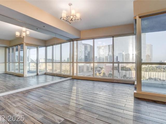 4575 Dean Martin Drive 1209