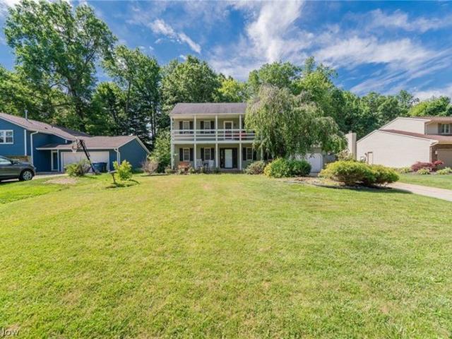 4575 Linda Dr, Vermilion, OH 44089
