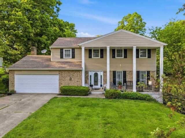 4576 Runningfawn Dr, Green Township, OH 45247