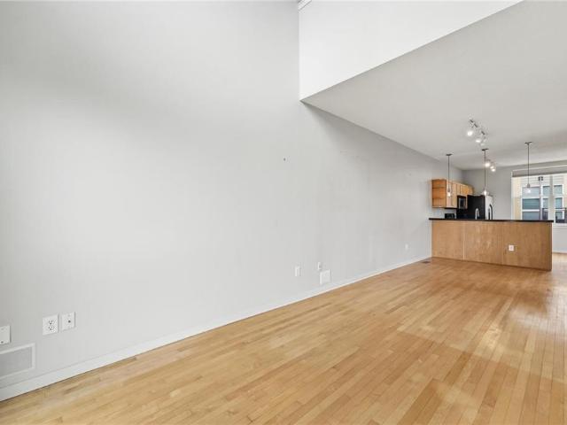 4577 Madison Avenue # E4