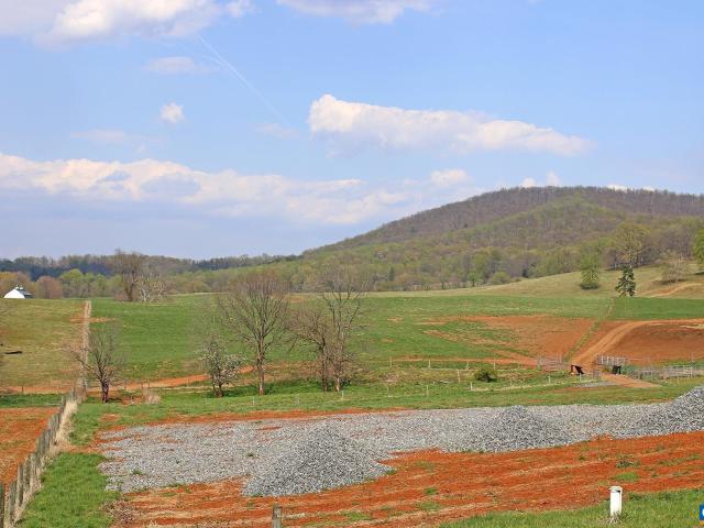 4577 stony point rd