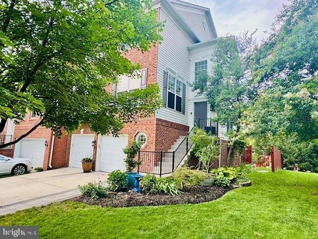 45784 Mountain Pine Sq, Sterling, VA 20166