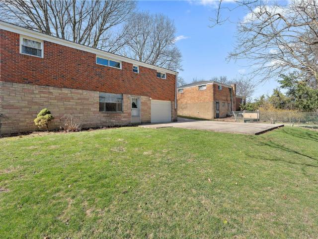 4578 Mapledale Drive