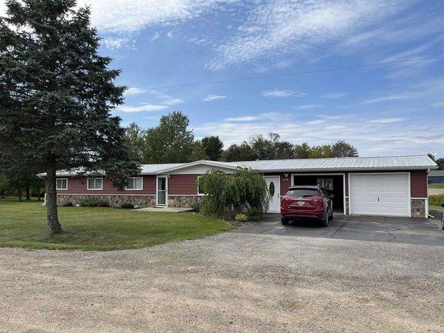 4578 Orchard Rd, West Branch, MI 48661