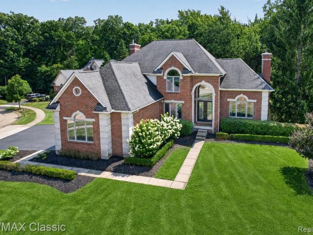 45701 Balfour Court
