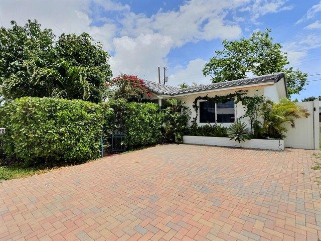 4570 NW 16th Ter, Tamarac, FL 33309