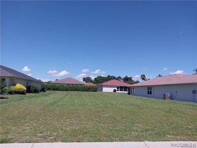 4570 N Webster Island Ter, Hernando, FL 34442