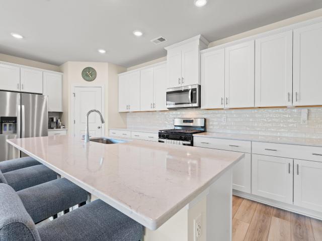 4570 Day Lily Run St
