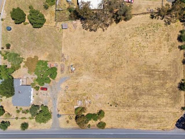 4570 Petaluma Hill Rd, Santa Rosa, CA 95404