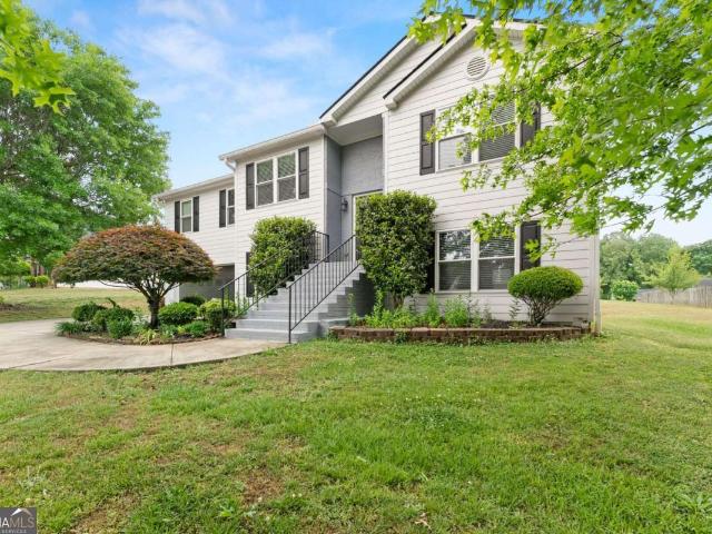 4570 Summerset Drive