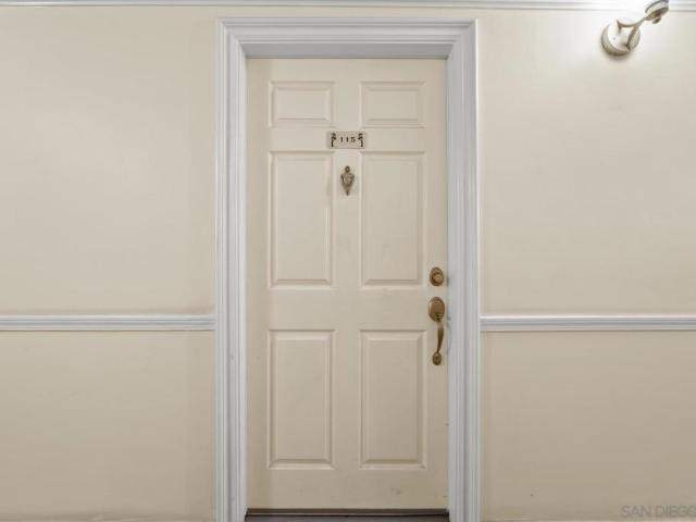 4570 54Th 115