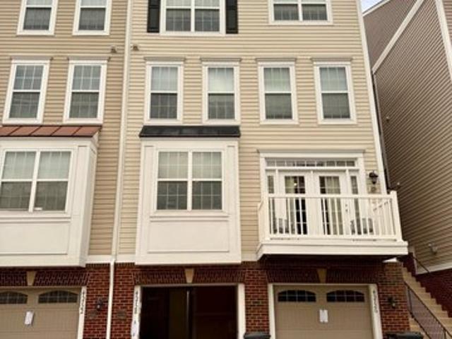 45728 Winding Branch Ter, Sterling, VA 20166