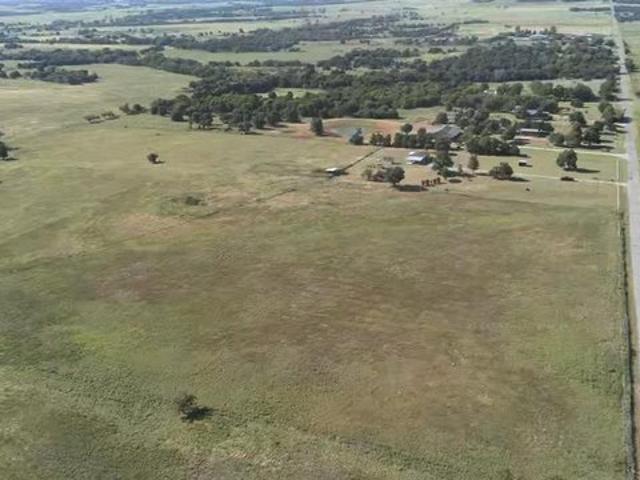 4572 County Street 2820, Marlow, OK 73055