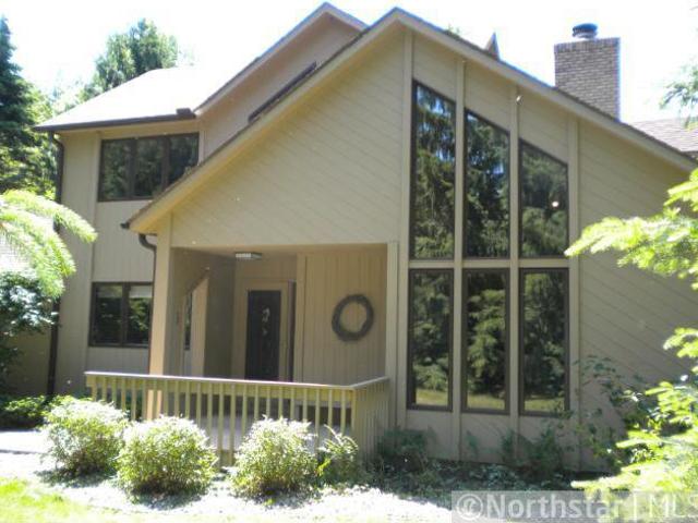 4572 Wild Canyon Dr, Woodbury, MN 55129