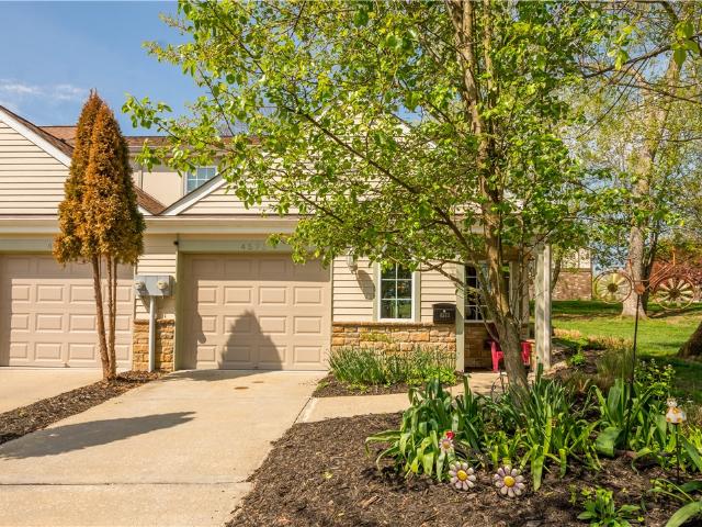 4573 Bucktail Dr