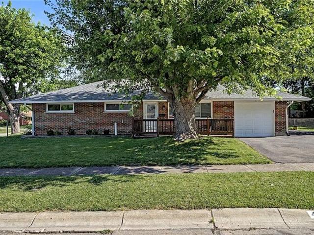 4573 Longfellow Ave, Huber Heights, OH 45424