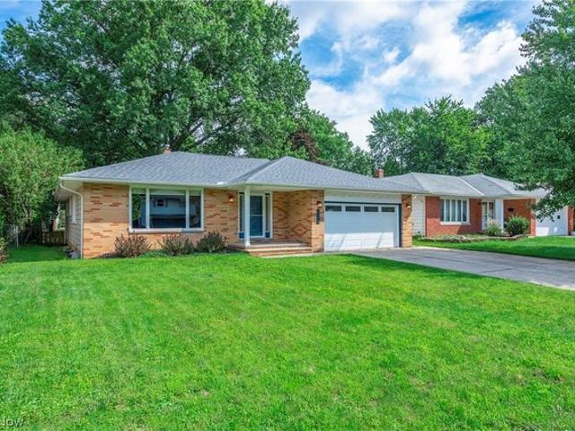 4573 Whitehall Dr, South Euclid, OH 44121