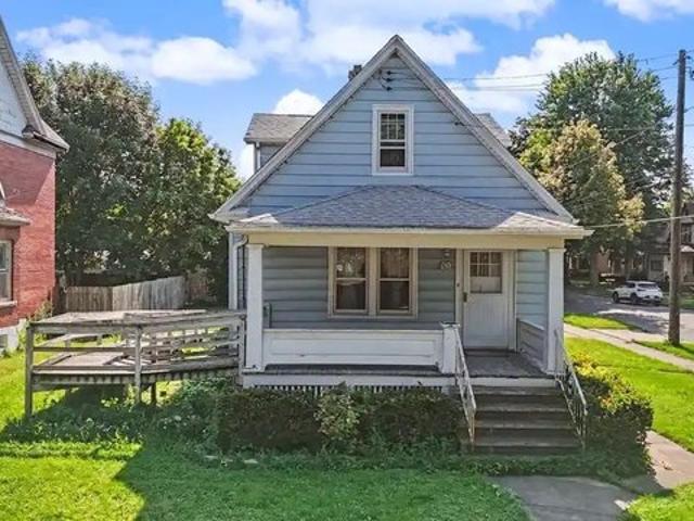 457 27th St, Niagara Falls, NY 14303