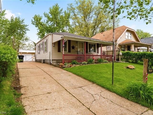 457 9th Street