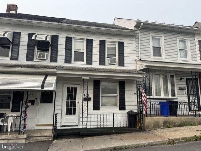 457 Carbon St, Minersville, PA 17954