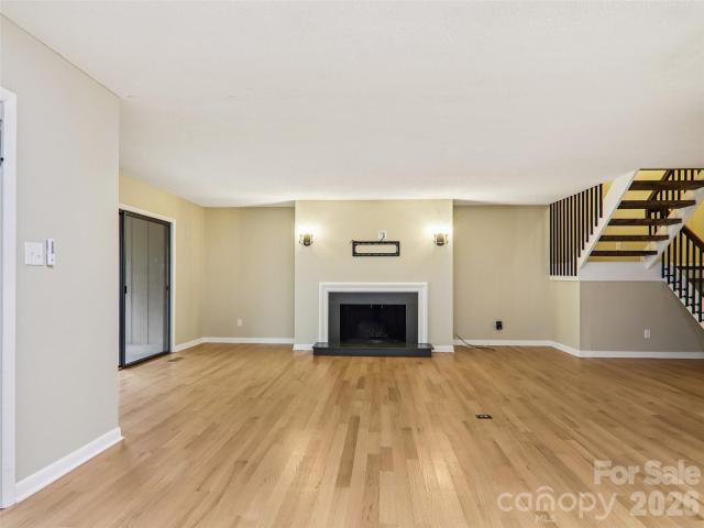 457 Crowfields Drive # 6