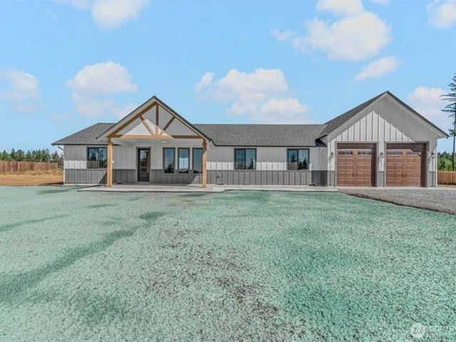 457 Antrim Rd, Winlock, WA 98596